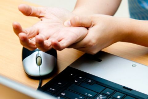 computer-users-carpal-tunnel-syndrome - Extreme IT