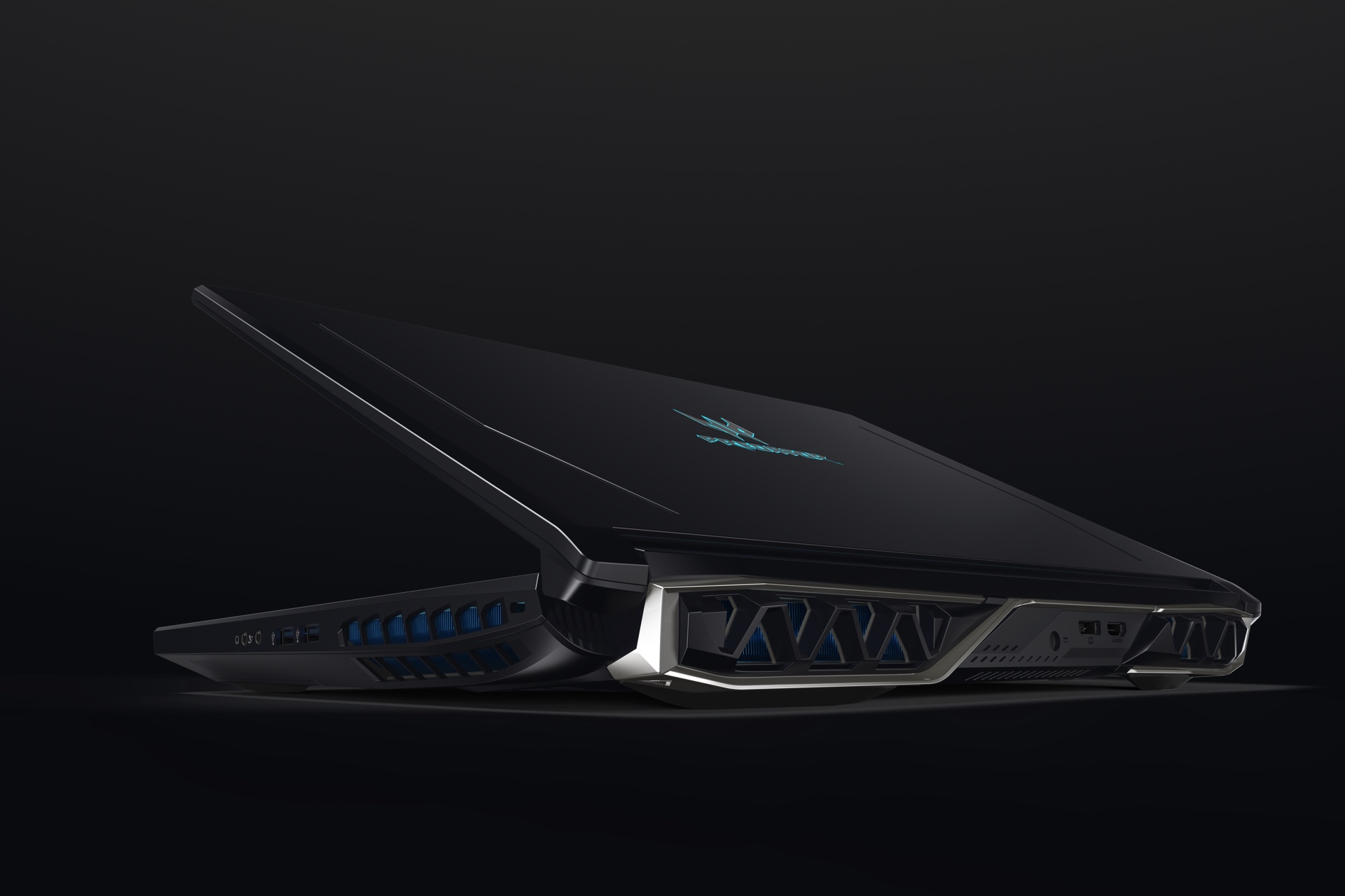 Predator_Helios_500_overview_hero_large_3x2 - Extreme IT