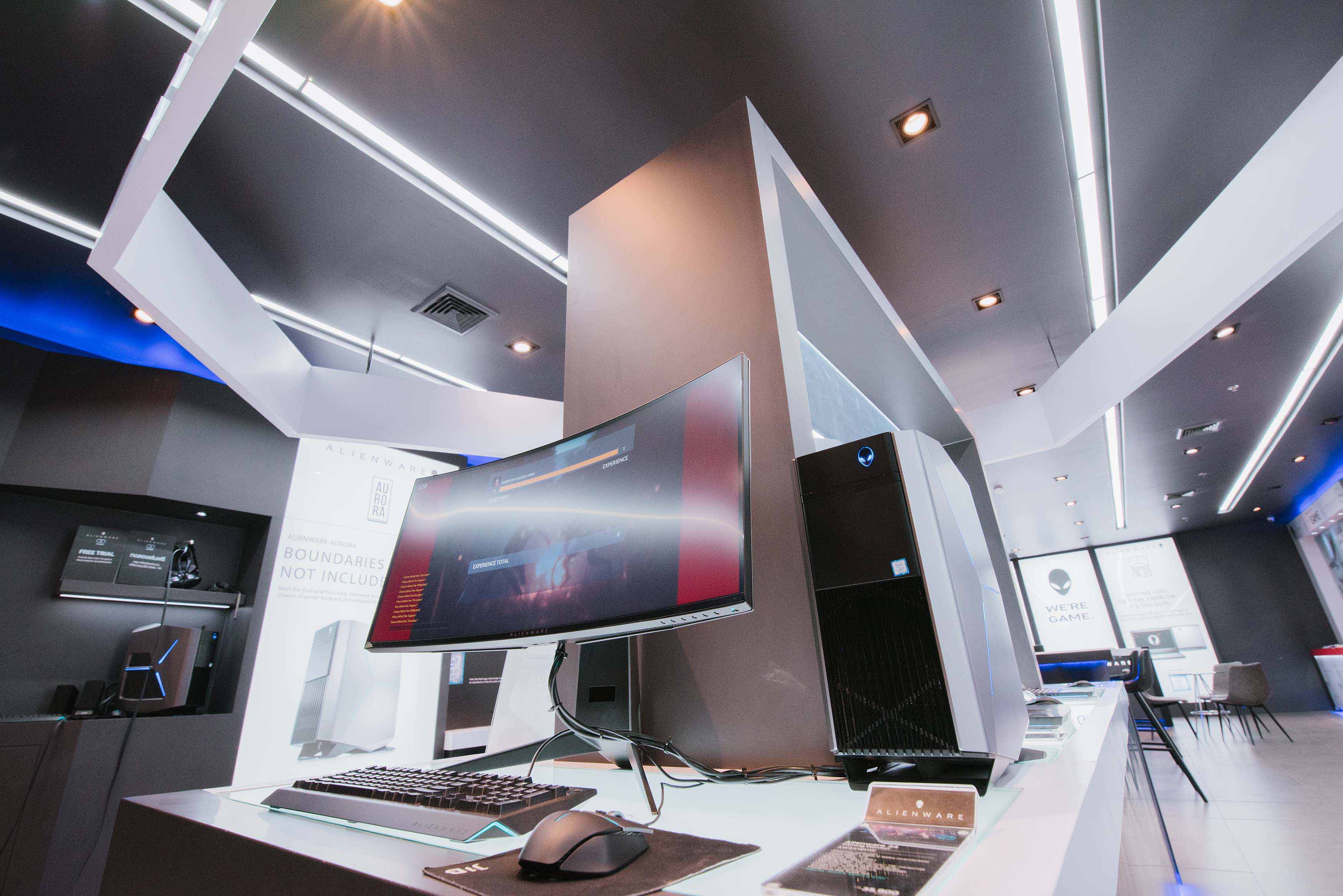 03 Alienware Experience Store - Extreme IT