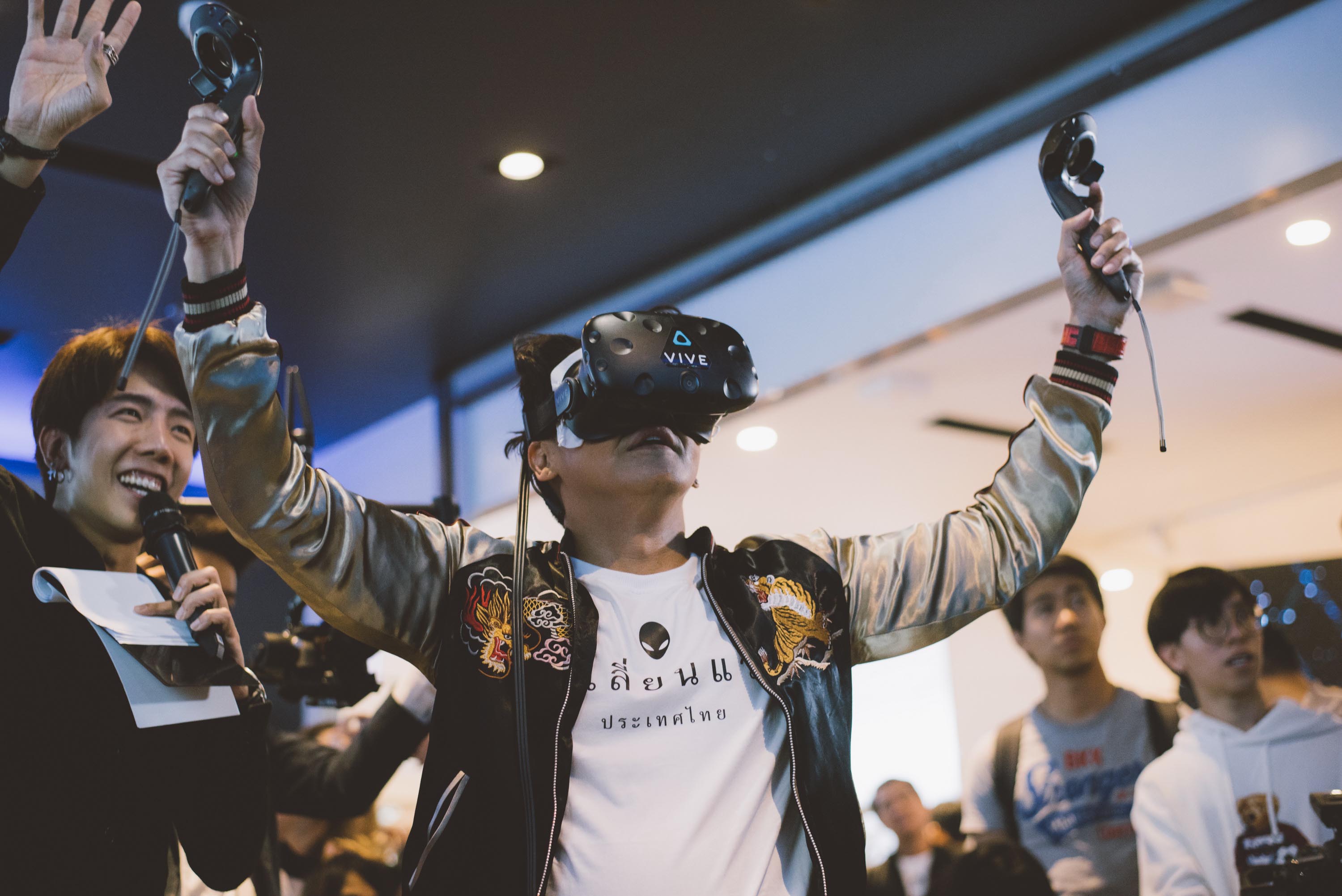 10 Alienware Experience Store - Extreme IT