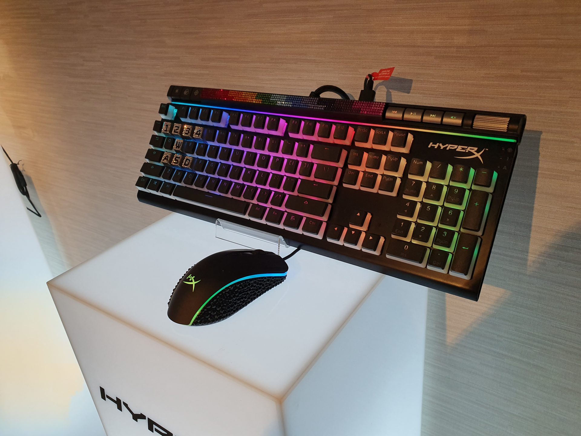 งานจบอารมณ์ยังค้าง - พาชมผลิตภัณฑ์ของ HyperX ในงาน Computex 2019 - Extreme IT