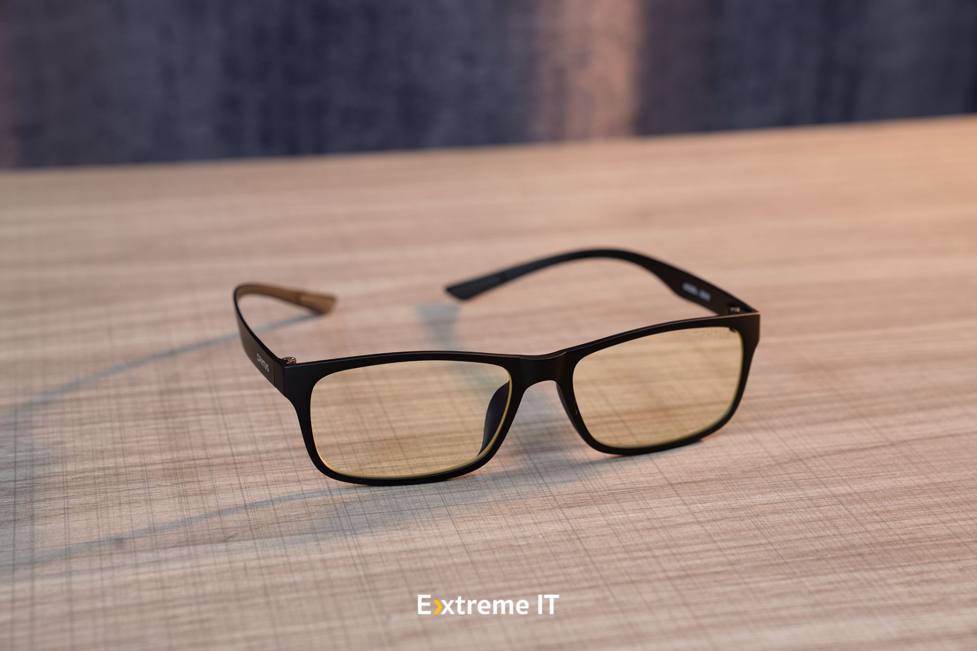 [Review] แว่นกรองแสงสำหรับเกมเมอร์ Ophtus Zero และ Ophtus Nighthawk อีกหนึ่งอุปกรณ์ที่ไม่ควรมอง ...